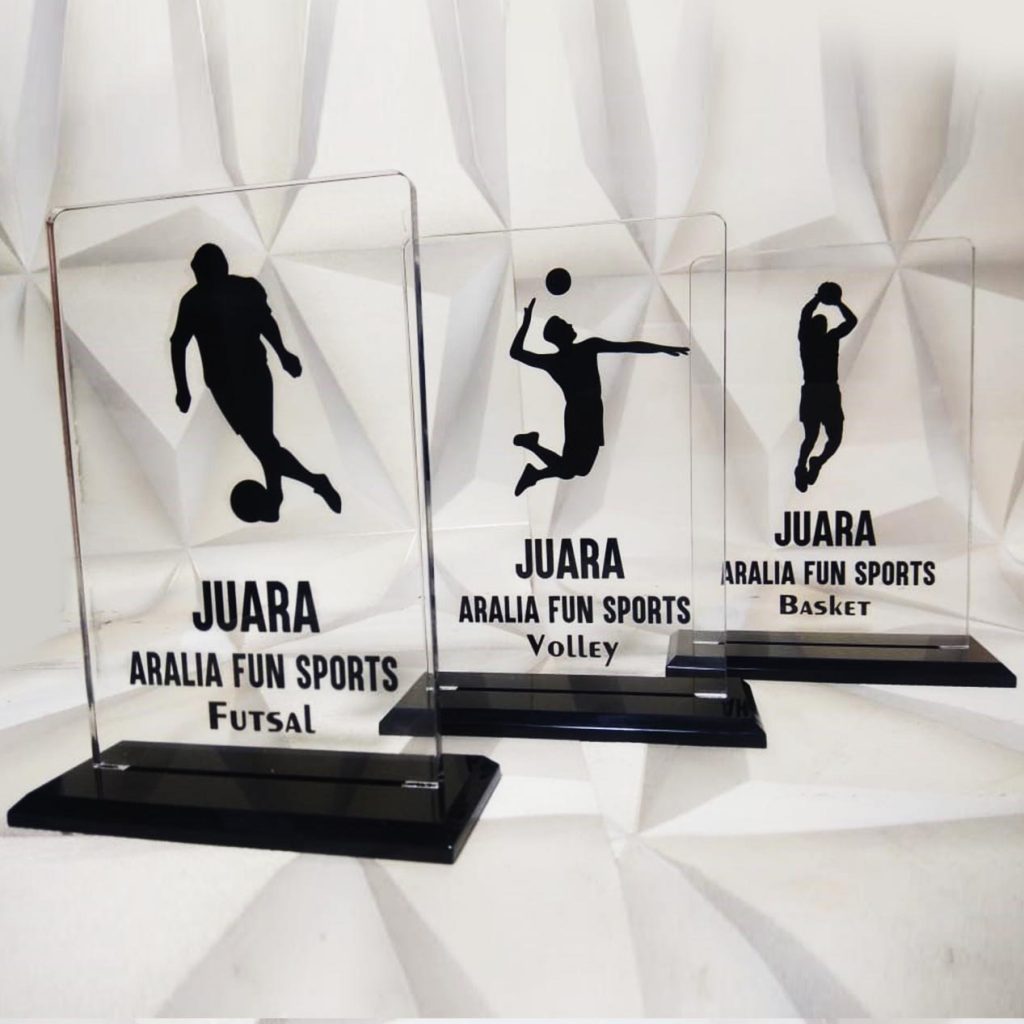 Custom Plakat Akrilik P24 - Akrilik Display | Toko Akrilik | Custom Akrilik